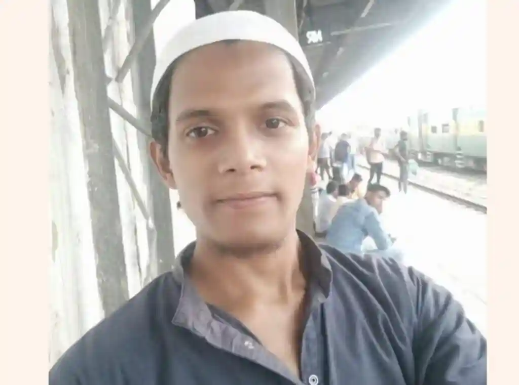 ভারতের হরিয়ানায় মাথায় টুপি থাকায় মুসলিম যুবককে পিটিয়ে হত্যা | AlFirdaws || আল-ফিরদাউস